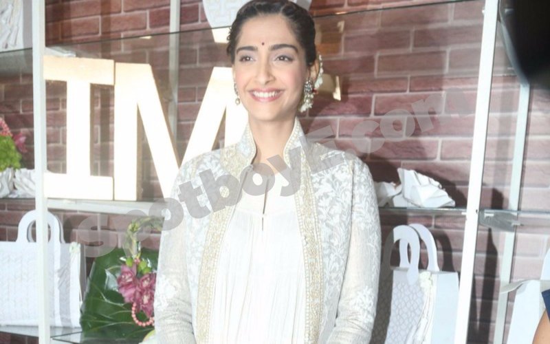 Sonam Kapoor graces IMC women's wing event in Mumbai